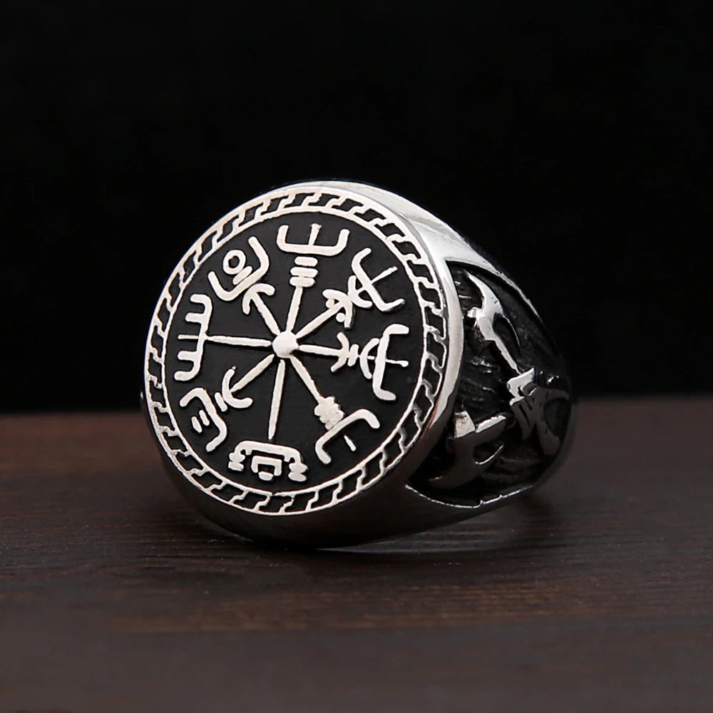 Viking Ring - Vegvisir Axes – Valhalla Vikings