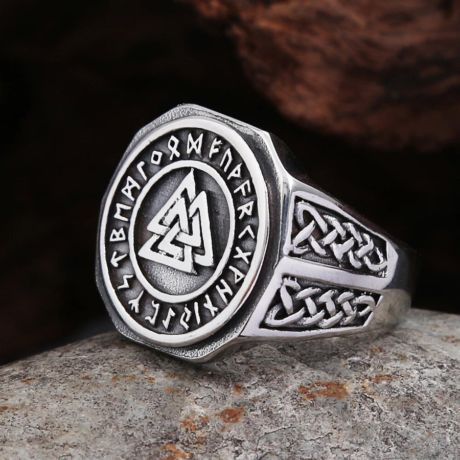 Viking Ring - Valknut in Celtic Knotwork – Valhalla Vikings